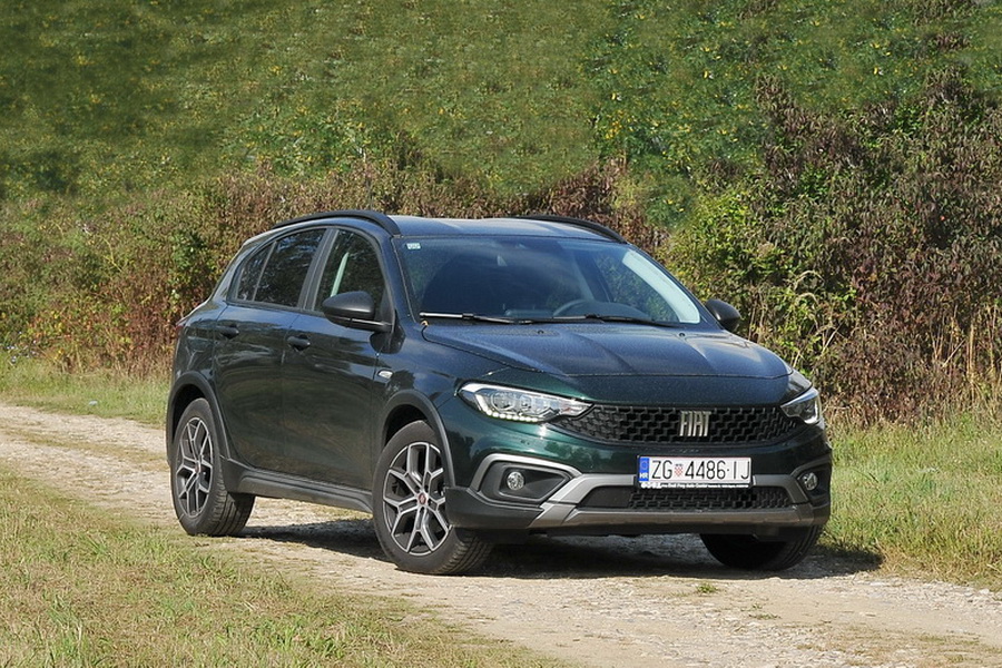 Crossover stigao s redizajnom: Na testu je Fiat Tipo Cross 1.6 MJT